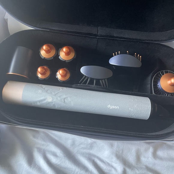 Dyson | Hair | Dyson Airwrap Complete Gift Set | Poshmark